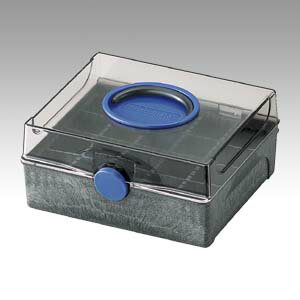 ●規格：中型●外寸：幅180．5×奥165．2×高89．5mm●内寸：幅168×奥138×高70mm●収納科目印数：約75本●材質：蓋＝再生AS樹脂，本体／握り／仕切板＝再生PS樹脂その他（クッション材は除く）＝再生PP樹脂　