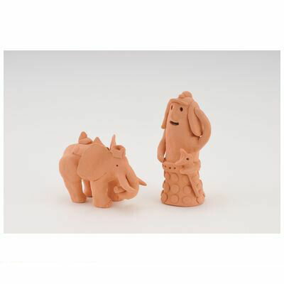 ●商品はイメージです（※工作例の場合があります）落としても割れない、着色・彫刻ができるねんど着色できる！彫刻もOK芯材も使えます。1ケース50入22×83×160mm約350g4521718270050