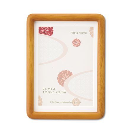 大仙0536-24-2015【商品説明】●【材質】表面材：ガラス　フレーム材：木製●【裏板】MDFボード　トンボ押さえ式　ネクタイスタンド付き●【包装形態】箱入り。●【付属物】厚マット、台紙、吊カン。●収納寸法：128×179mm　マット抜...