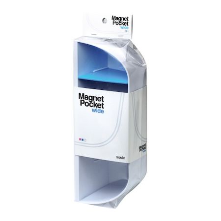 【商品説明】●トレー型のマグネットポケット。スチール面の小物収納に。●裏面に強力磁石（2個）付き●着磁面を傷めにくい保護シート付●取外して位置を変えることができる仕切板1枚付●商品：240×65×81mm●パッケージ：295×84×67mm...