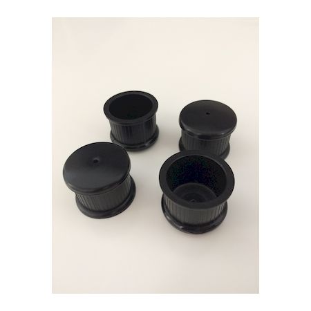 株式会社ツチノメーカーお問い合わせ：06-6723-6407【商品説明】●ゴム製品とちがい耐久性に優れ、床との接触面を保護し傷止めにも効果的です。キャップの色が床につきにくく、フローリング床にも適しています。また、イスやテーブル等のすべり止...