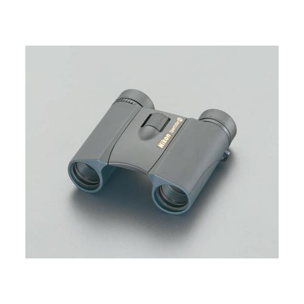 エスコメーカーお問い合わせ：06-6532-6226●倍率…10倍●最短合焦距離…3.5m●対物レンズ径…25mm●重量…280g●サイズ…114(W)×103(H)mm