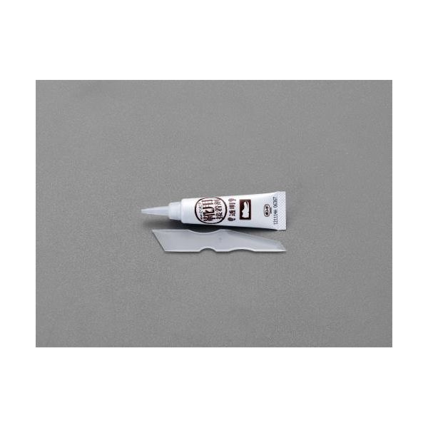 エスコメーカーお問い合わせ：06-6532-6226●商品名…くつピタ●内容量…10ml●使用温度範囲…常温●色…透明(固化後)●成分…シリル化ウレタン樹脂系無溶剤形●総重量…30g●靴のつま先、かかとの補修、接着、補修パッチやプレートの接...