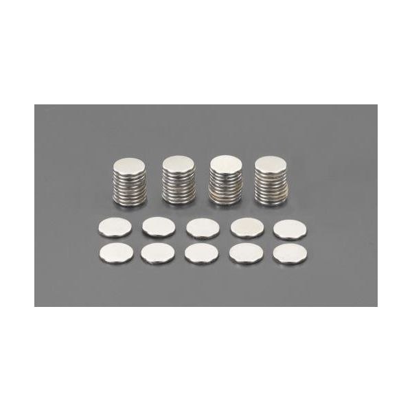 エスコメーカーお問い合わせ：06-6532-6226●材質…ネオジウム磁石(N42・ニッケルメッキ加工)●使用温度…80℃以下●極性…N極●吸着力…0.8kgf●サイズ…φ15×1mm●入数…50個入り●流通している磁石の中で最高の磁気特性...
