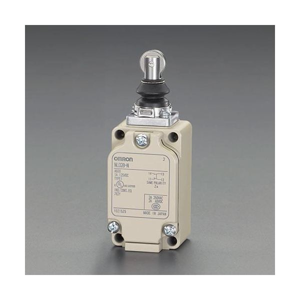 エスコメーカーお問い合わせ：06-6532-6226●定格…2A/250V AC、2A/48V DC●標準形●サイズ…40×42×109.4mm●形状…トップローラ・プランジャー