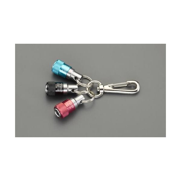 エスコメーカーお問い合わせ：06-6532-6226●スイベルスナップ付●本体外径…15.6mm●耐荷重…各500g●六角シャンク類の持ち運びや保管に便利です。●腰回りに収納して、安全な作業環境を整えることができます。●ブルー・レッド・ブラ...