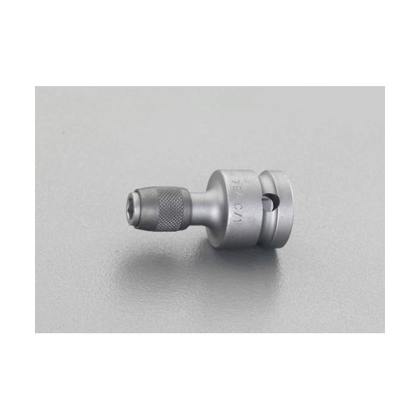 エスコメーカーお問い合わせ：06-6532-6226●商品名…784C●差込角…1/2”●全長…50mm●六角対辺…5/16”●黒いローレット部分を動かせばロックが外れ、ビットの着脱がスムーズに行えます。