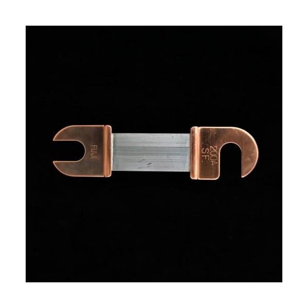 エスコメーカーお問い合わせ：06-6532-6226●2本価格●電流…200A●取付ピッチ…75mm●定格電圧…250V●可溶片鉛合金●低圧電路の過電流保護用