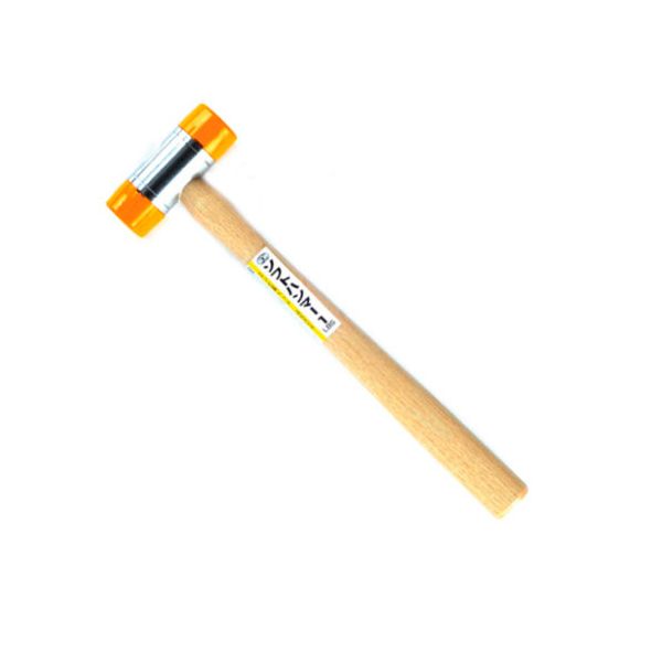 【用途】機械の修理、木製品の組組立。【機能・特徴】ヘッドは、交換式です。塩ビ系ヘッドなので、対象物にキズがつきにくくなっています。金型の分解組立・家具の組立などに適してます。【仕様】●頭重量：1LBS。●ヘッドスチール部：炭素工具鋼。●木柄...