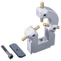 &nbsp; プロクソン &nbsp; 06-6693-5351 固定振れ止め台&nbsp; ●用途/ 長尺材料に穴開け作業やテーパー　　　　削り等の切削を行う場合に使用輸入工具 ＞ PROXXON（プロクソン） ＞ 金工旋盤オプション　