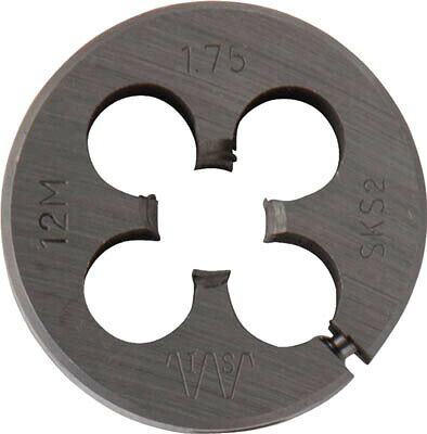 イシハシ精工メーカーお問い合わせ：072-982-0123【仕様】●外径(mm):25.0●呼び寸:M2.3●ピッチ(mm):0.4●調整ねじ付き【特徴】●切り屑を逃がす穴を持った雌ネジ形の工具です。【材質仕上】●タングテン鋼(SKS2)【...
