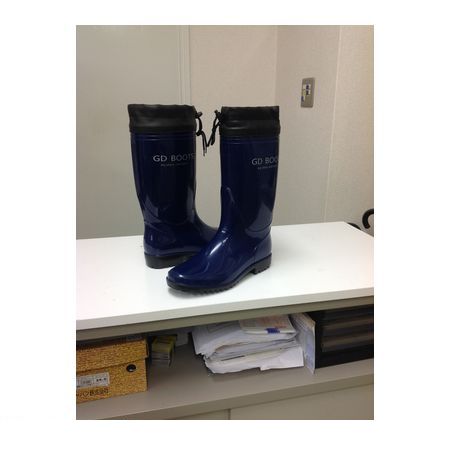 &nbsp;ジーデージャパン&nbsp;03-3832-8151【商品説明】■先芯無し　カラーブーツ　フード付■作業以外でもおしゃれに使用可。■サイズ展開：25.0〜27.0、28.0■甲被：PVC■靴底：PVC■全長：360mm（フード含...