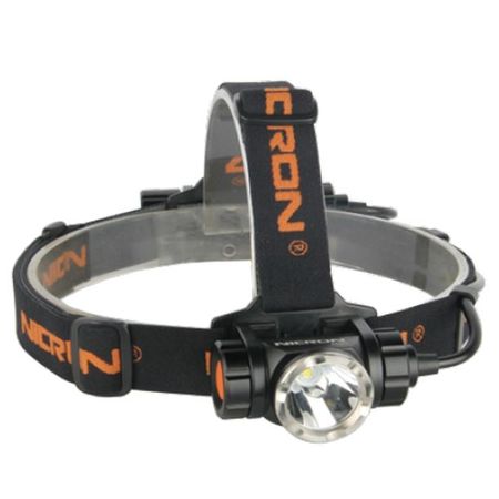 【商品説明】■明るさ最大900ルーメン(照射距離200m)■明るさ5段階、点滅2種類機能搭載■USB充電式18650Li-ionバッテリー※充電用ケーブル付属■パッケージサイズ：高さ220mm×幅150mm×奥行65mm ■重量：325g ...