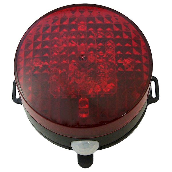 リーベックス株式会社048-294-4945【商品説明】●人や動物に反応するとクルクル光るLED回転灯●4つのLEDが順番に点灯する●防雨・防沫 IP44●侵入者対策●のぞき対策●駐車場防犯●動物対策