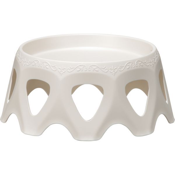 【商品説明】受皿付きなので玄関先やベランダなど地面を汚さずに植物が飾れます。