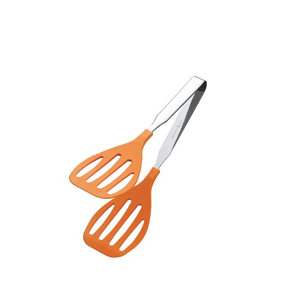 【商品説明】●「食器洗浄機にも対応・豊富なカラーリング」一体成型で非常にフラットな構造をしているので、食器洗浄機でもきれいに洗う事ができます。破損による食品への異物混入防止や、使用する食材ごとに色を使い分ける事ができます。業務用の器具として...