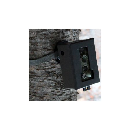 【商品説明】●人感センサー搭載で自動撮影！赤外線24個搭載で深夜の侵入もバッチリ撮影してくれる防犯カメラ！●サイズ（幅×奥行き×高さ）：幅140×奥行き89×高さ64 (mm)●重量：240 （バッテリーパック含む）g●電源：単三乾電池×4...