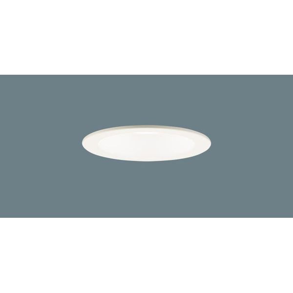 【商品説明】●天井埋込型　LED（昼白色）　ダウンライトLED一体型　美ルック・浅型8H・高気密SB形・ビーム角24度・集光タイプ　埋込穴φ100　110Vダイクール電球60形1灯器具相当【光源】●LED（高演色・昼白色タイプ）　●色温度：...