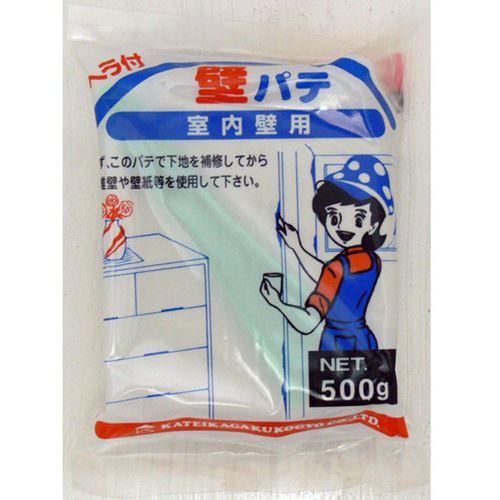 家庭化学工業メーカーお問い合わせ：0120-83-4351●そのまま使えるペースト状です。●粘着性に優れる非硬化パテ。●無収縮タイプ●室内壁廻りの補修●内容量:500g