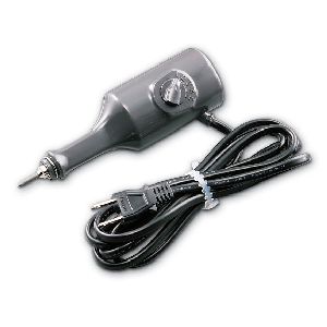 &nbsp; 新潟精機 &nbsp; 0256-31-5660 質量0.25kg定格電圧AC100V定格周波数50-60Hz定格消費電力7W彫刻限界硬度HV510以下用途鉄・アルミニウム・真鍮・銅・プラスチック・ガラス・石・木などの各種材質...