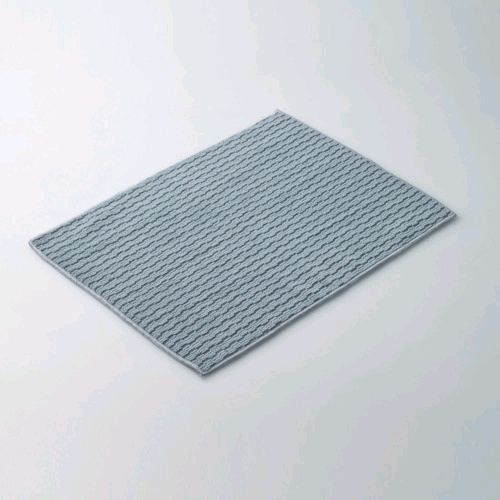 テラモトメーカーお問い合わせ：06-6541-3333【特長】●鏡・窓ガラス・樹脂製品についた細かなホコリ、気になる手垢汚れなどをスッキリきれいに除去します。【用途】●清掃クロスとして。【仕様】●シートサイズ(mm)：300×400●色：グ...