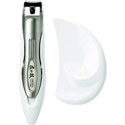 グリーンベルメーカーお問い合わせ：06-6392-3871【特長】●切れ味抜群の爪切りと、爪の形に合わせて滑らかなカーブに仕上げることができるアール形状のヤスリのセットです。【仕様】●全長(mm)：96【材質／仕上】●ツメキリ刃部：特殊浸炭...