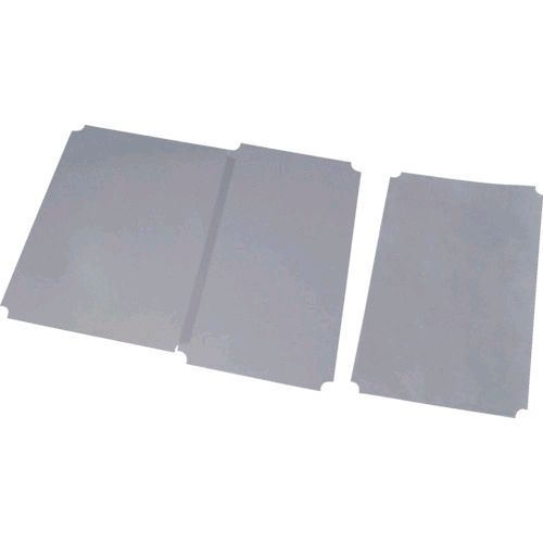 アイリスオーヤマメーカーお問い合わせ：0120-211-299【特長】●メタルラック専用の透明硬質クリアシートです。●小物などの落下防止に便利です。【仕様】●間口(mm)：742●奥行(mm)：431●厚さ(mm)：1●適合：メタルラック2...