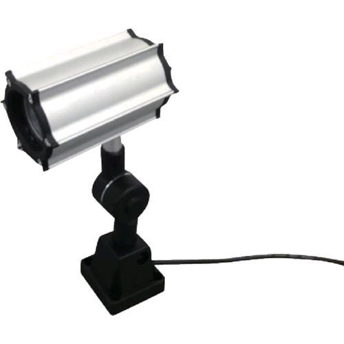 【特長】●切りくずやクーラント液、切り粉などが飛び交う環境に最適です。●定電流電源装置内蔵により、入力電圧の変動があっても照度は変わりません。●NLS-05シリーズは本体がアルミで構成され、放熱性も良く、強固な設計です。●定電流IC回路を採...