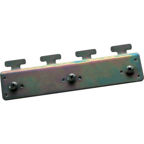 【商品説明】【特長】●冷気・暖気の逃げを最小限に抑え冷暖房効率を高めます。●冷凍室の間仕切りに使用すれば、温度の異なる冷凍室が簡単に実現します。●防音、防湿、防湿、防虫に優れた効果を発揮します。【用途】●工場・倉庫内の出入り口などのカーテン...