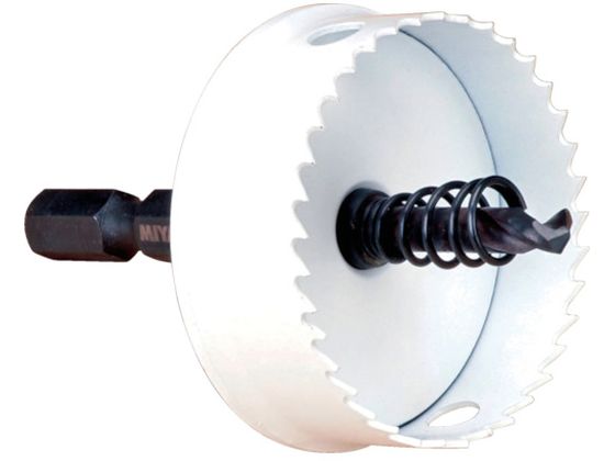 【商品説明】●鋼板（厚み1．6mm以下）、ステンレス（厚み0．6mm以下）、塩ビ、プラスチックなどの穴あけに。●極薄バイメタル刃（刃厚0．6mm）を使用しています。●切削抵抗を抑え、充電ドリル、インパクトドリルでの穴あけに最適です。【仕様】...