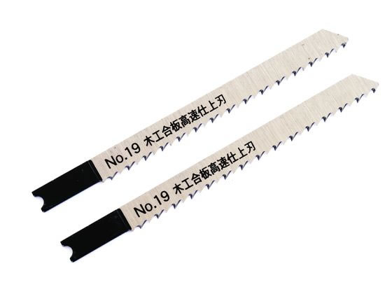 【商品説明】●刃先研磨・側面テーパー仕上げで仕上切断ができます。【仕様】【材質】●本体：SK5【仕様】●取付形状：スタンダードタイプ●山数：12●全長（mm）：91．5●入数（枚）：2【備考】※メーカーの都合により、パッケージ・仕様等は予告...