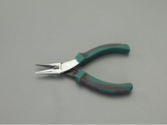 【仕様】●材質：クロムニッケル鋼●全長：137mm●切断能力：銅線：φ1．5mm、鉄線：φ1．3mm、スチール線：φ1．0mm●重量：95g●ジョー部厚さ：6．5mm【備考】※メーカーの都合により、パッケージ・仕様等は予告なく変更になる場合...