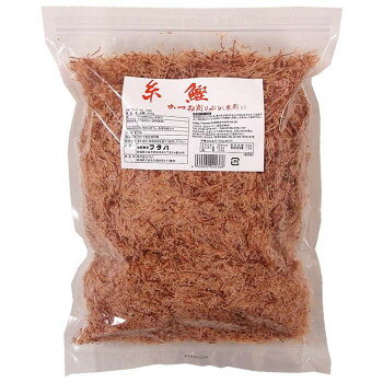 鰹節を糸状に削り上げました。鰹節の旨味が素材を引き立てます。冷奴、お浸し等のトッピングとしてお使いください。直射日光、高温多湿を避けて保存して下さい。開封後はチャックを閉じて冷蔵庫に保管し、お早めにご使用下さい。内容量1袋あたり:500gサ...
