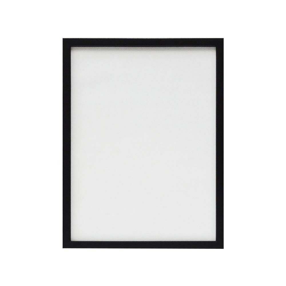作品を引き立たせるシンプルなデザインの額縁です。サイズ作品寸法:423×347mm個装サイズ：46.5×38.9×3.2cm重量個装重量：1350g素材・材質木生産国インドネシア作品をより魅力的に飾ります。※お使いのPCモニターの設定によっ...