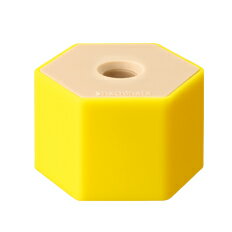 商品サイズ：37.2×42.1×30.1mm 重量：約12.6g ※空いたペットボトルの中を水で洗った後、しっかりと乾燥させてから、本体を取り付けてください。 （乾燥が不十分ですと、鉛筆削りの刃がさびる場合があります。） ※ペットボトルを倒...
