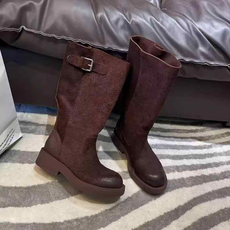 ブーツ レディース 厚底 ジョッキーブーツ ロングブーツ ラウンドトゥ チャンキーヒール 伸縮性 美脚 歩きやすい 秋冬 黒 ブラック 赤・カテゴリ: 騎士ブーツ・対象年齢: 成年・アッパー素材: マイクロファイバー・ソール素材: ゴム・性...