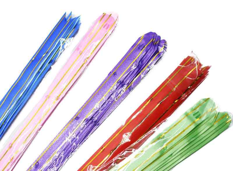 リボン 蝶結び BEADY 手芸 20個セット ラッピング用 プレゼント用 ライン入りBEADYからプレゼントのラッピングに大活躍するワンタッチ手作りリボンが登場。花を模った飾りで、ラッピングを華やかにするギフトの定番アイテム。指でスライド...