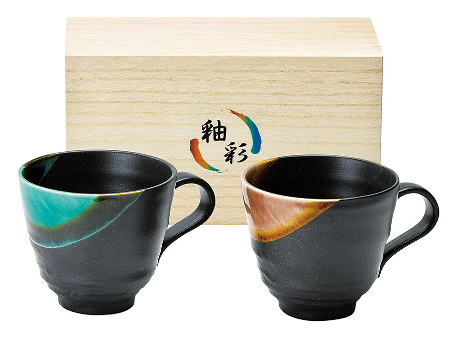 ■商品紹介：重なり合う釉薬の色合いが美しいシリーズ。 ■商品内容：マグ/径9.7×H8.5cm(310ml)×2 陶器 木箱/21.1×12×10.9cm　原産国：日本 引出物,陶器,ペアマグ,マグ,ペア,木箱,37ドリーム メーカー希望小...