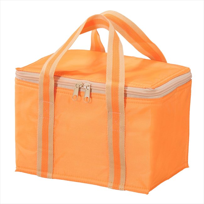 ■セット内容：保冷温バッグ×1 ■商品サイズ：220×140×160mm ■荷姿：ポリ袋入 メーカー希望小売価格はメーカーカタログに基づいて掲載しています ■さまざまなギフトアイテムをご用意しております。 内祝　内祝い　お祝い返し　ウェディ...