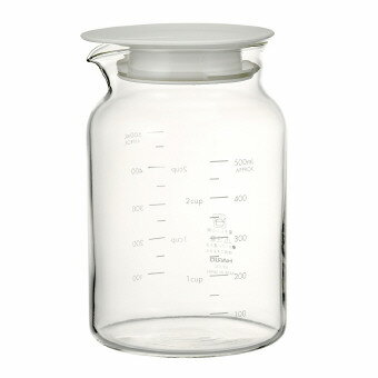 ※商品はお取り寄せとなりますのでご注意ください ■商品紹介：フルーツシロップやドリンクを愉しむ耐熱ガラス製のフルーツポット。メモリ付きなので簡単に計量、調理できます。フタをしたまま電子レンジでの温めも可能。フタをしたまま注げるので扱いやすい...