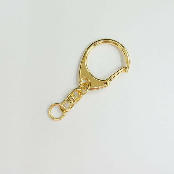 ※商品のロットによってサイズに若干の誤差があります。予めご了承ください。 【サイズ】 　　全長x幅：約67mmx26mm 【カラー】 　　ゴールド 【数量】 　　100個 ※掲載商品の在庫について 掲載商品につきましては、一部店頭在庫（実店...