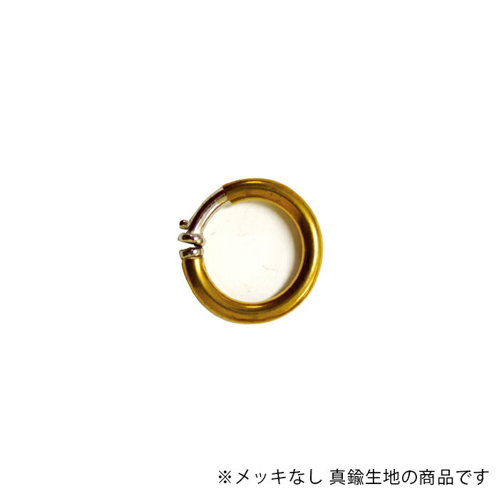 メッキ加工がされていない真鍮生地パーツです。 サイズ：約29×30.5×4.5mm