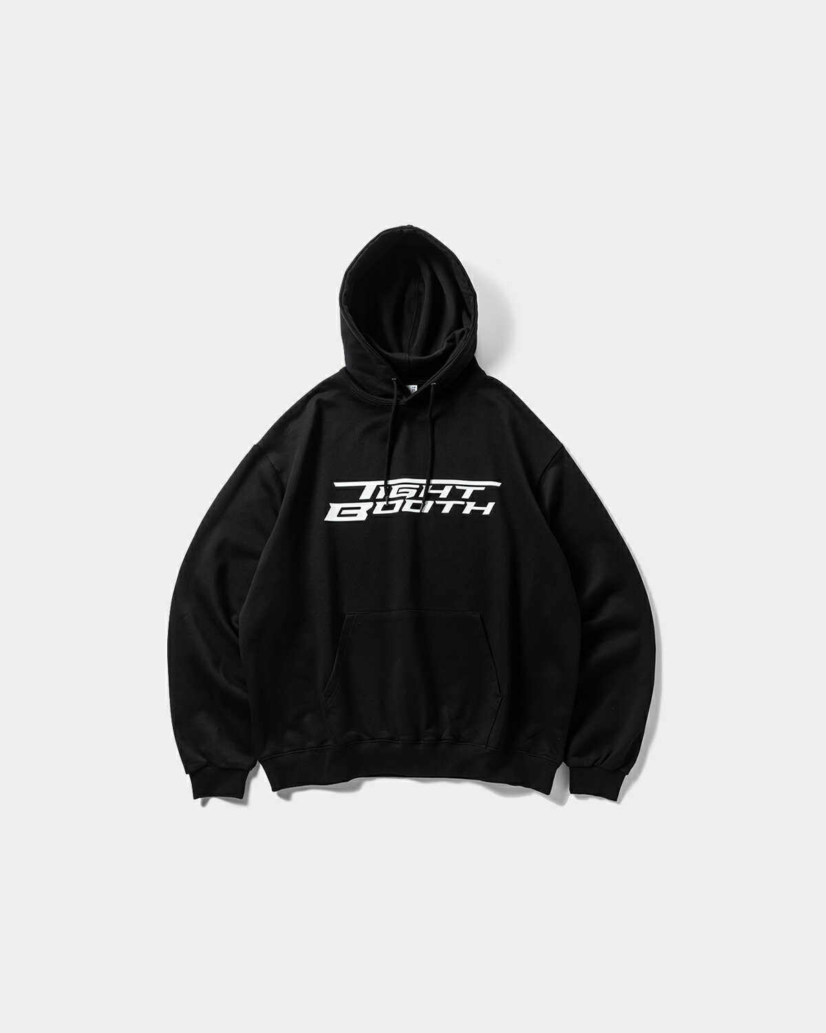 ラッパー「SEEDA」とのコラボレーションアイテム。 名盤「花と雨」から抜粋、オマージュを落とし込んだグラフィック。 フロントとバックにロゴプリント。 身頃はゆったりとしたワイドシルエット。 10.5ozの裏毛スウェット生地を使用。 スピン...