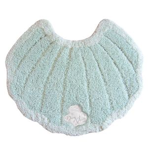 サイズ約 縦55×横65(cm)材質パイル部：ポリエステル100％備考　【カラー】ミント　【生産国】中国　【備考】裏面滑り止め加工付洗濯可※洗濯機での丸洗いは必ず洗濯ネットを使用して下さい。※ドラム式洗濯機はご使用になれません。メリージェラ...