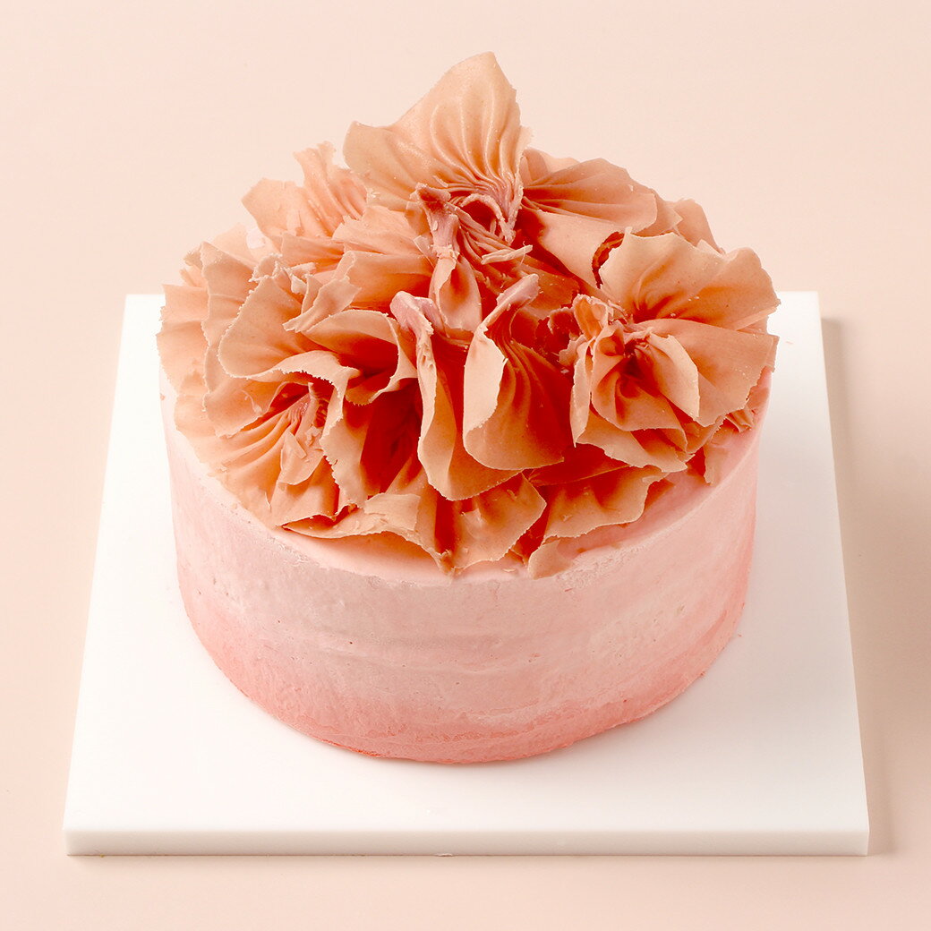 ―― 当店人気No.1チーズケーキ ―― 芳醇な香りと濃厚な余韻が広がる、Amange特製のNYチーズケーキ。 北海道産のクリームチーズを贅沢に使い、低温でじっくり焼き上げることで、しっとりなめらかで奥行きのあるコクを実現しました。 濃厚で...