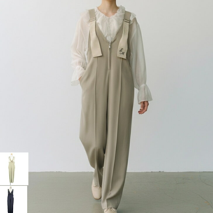 商品情報商品名ペインターロゴ刺繍サロペットブランドEimeeLaw/エイミーロウ素材/材質ポリエステル　97%ポリウレタン　3%サイズ/寸法38（M）着丈109.0 総丈135.0前後股下62.5ウエスト幅46.0カラーベージュインディゴ洗...