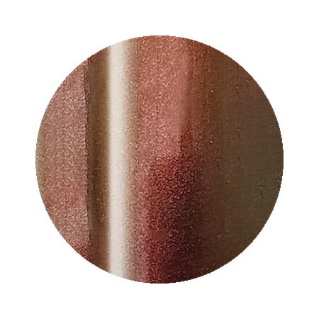 【必ずベースジェルを一層塗布した上からご使用ください】 化粧品で使用されている高品質なパールパウダーを配合。 濃密なのに刷毛跡が残りにくく、 カラーリングやラインが綺麗に決まる、 メタリック感があるパールカラーです。 カラーによって偏光パー...