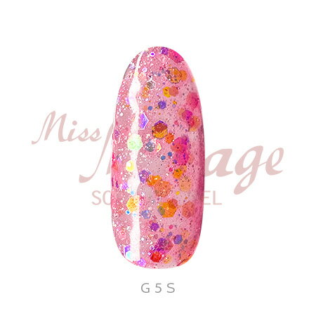 ※記載の商品画像はイメージ（代表）画像です。色味等は本サイトの画像を確認してご購入下さい。適度な粘度で流れないのに伸びが良く、 筆の跡が残らないのでムラになりにくい、初心者でも扱いやすいジェルです。【内容量】 2.5g【メーカー推奨硬化時間...