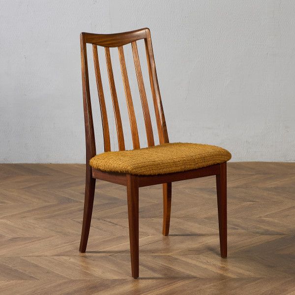 ブランド ジープラン G-PLAN デザイナー レスリー・G・ダンディ Leslie・G・Dandy サイズ（単位mm） - 幅 490 奥行き 500 高さ 900 座高 450 主な素材 - チーク- ファブリック 特記事項 - コンデ...