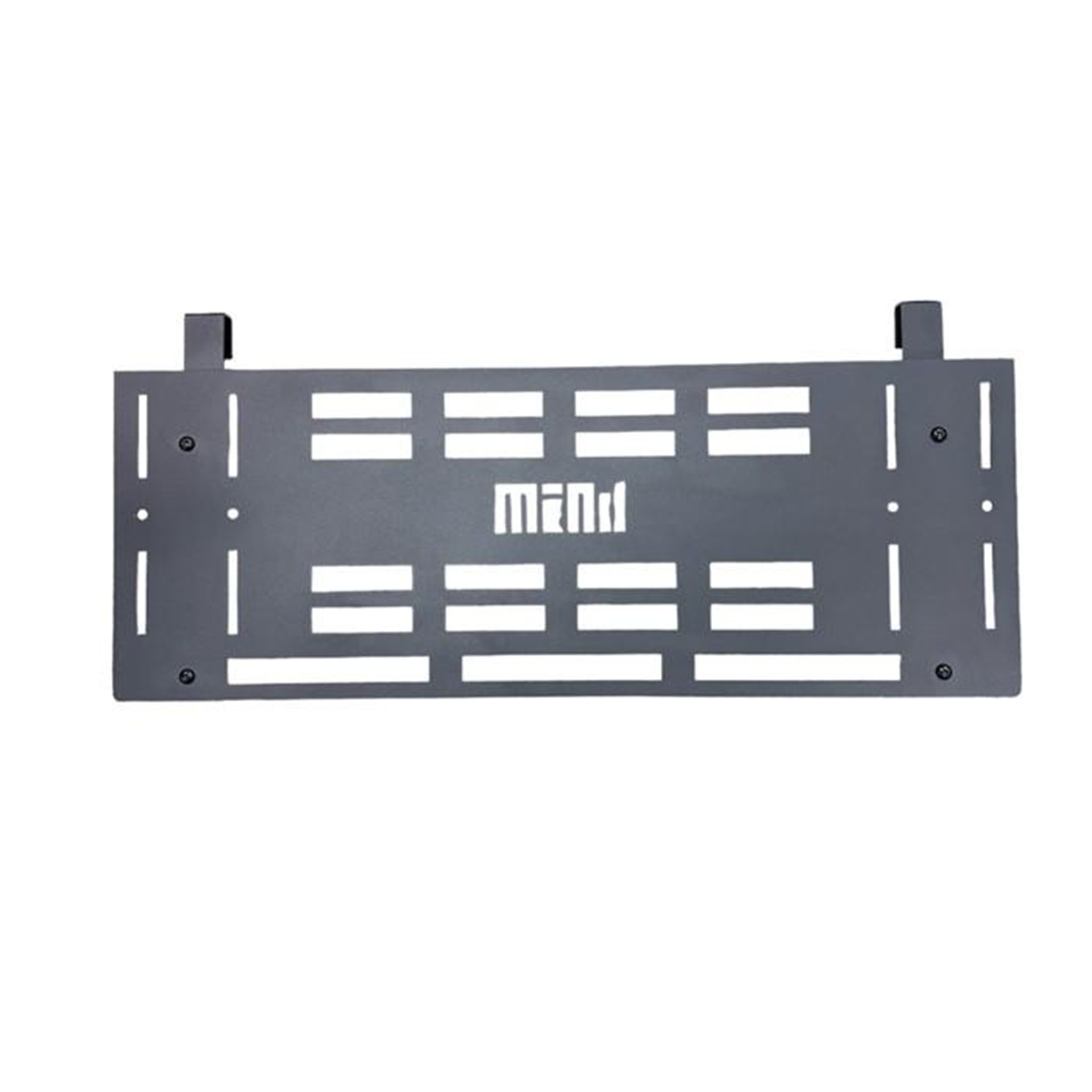 トランクカーゴ 等のBOXに取り付け可能な折りたたみ式テーブル。 【テーブルの拡張】 ワンタッチでテーブルを拡張 【魅せる収納】 小物ギアを取り付けて収納できるデザイン 【フタのロック可】 取り付けたまま、フタのロックができる。 BOXの天...